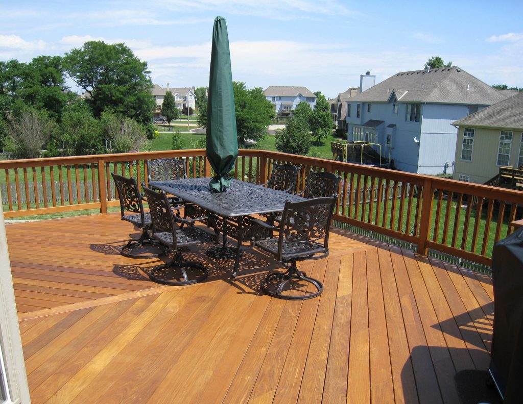 Ipé Decking – Advanced Building Materials