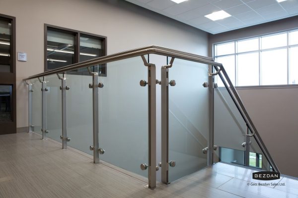 Glass Railing – Advanced Building Materials